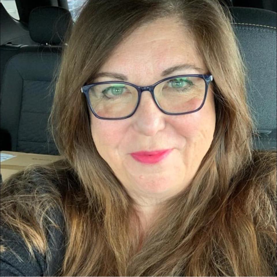 About Me | The Writing Widow